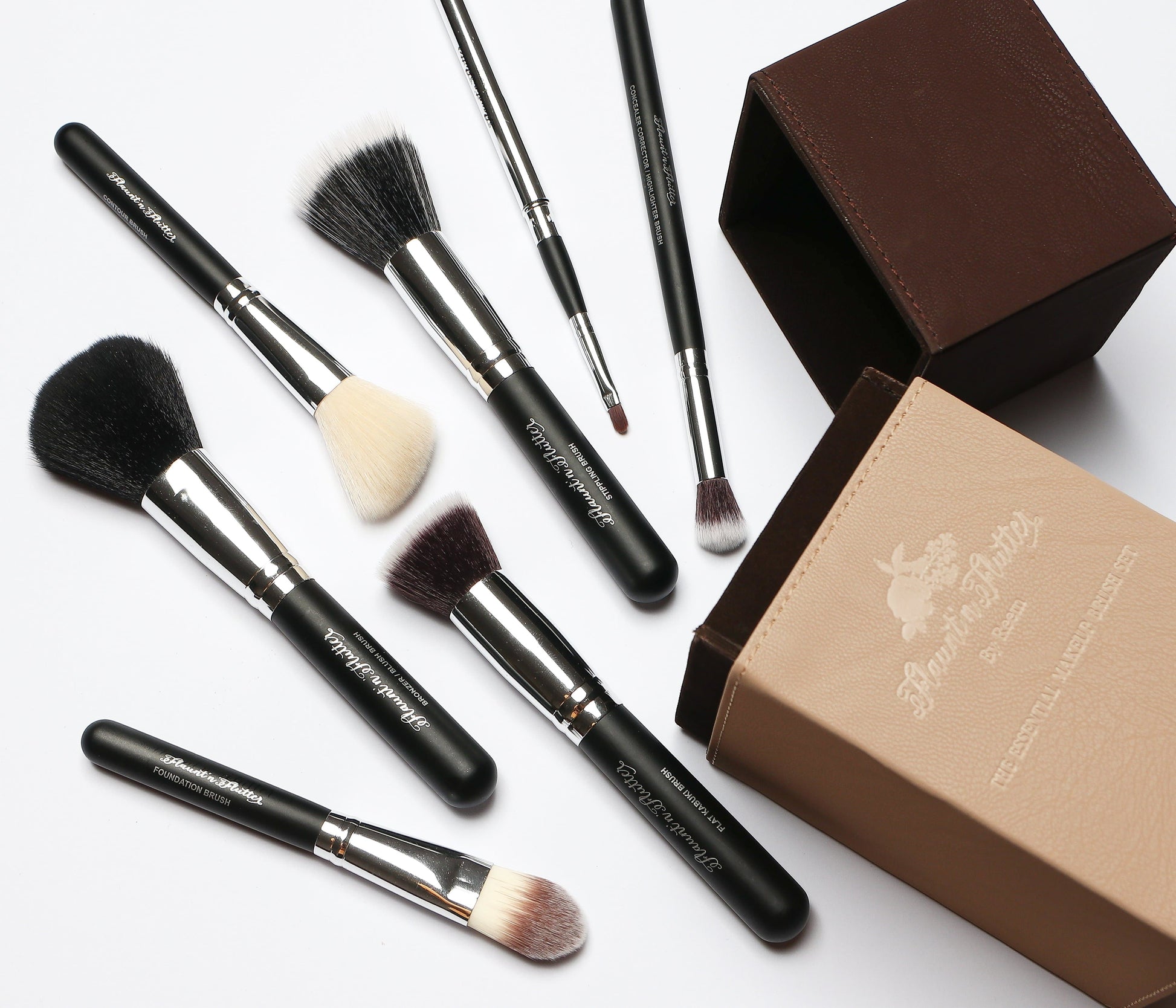 Essential Face Makeup Brush Set-7 Brushes – Flaunt'n'Flutter by Reem